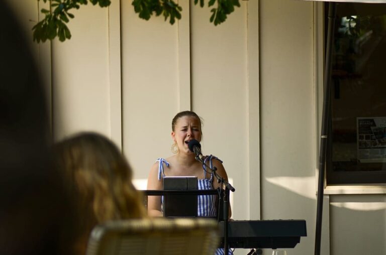 Cours de Chant Débutant – Apprendre à Chanter Facilement